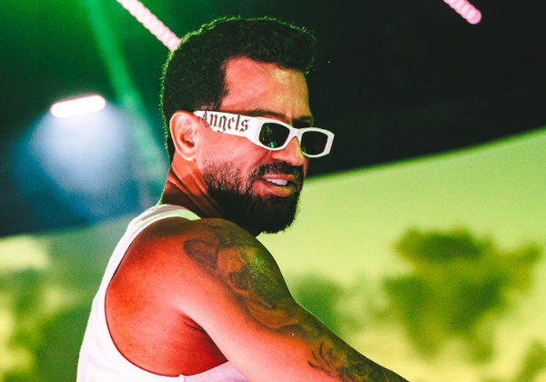 Camarote Salvador confirma Dennis no Carnaval 2026 e leva funk carioca ...